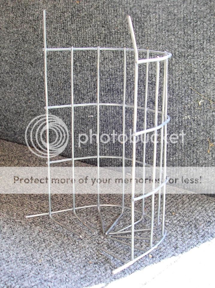 Hay rack from scrap cage wire tutorial | Rabbit Talk - Meat Rabbit ...