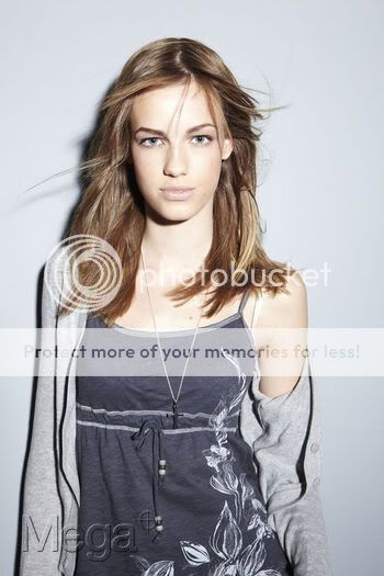 Nina Carlsson | the Fashion Spot